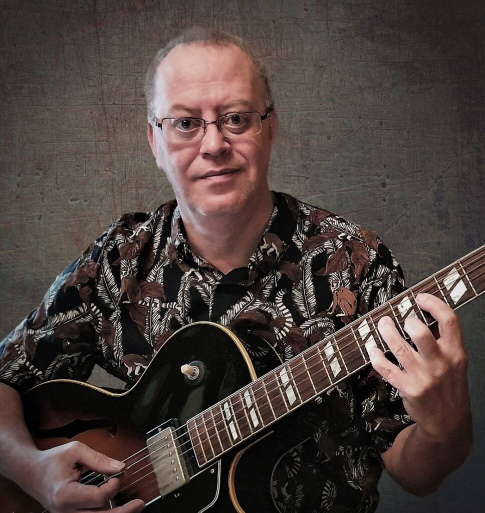 John Holden – Circles in Time - The Progspace